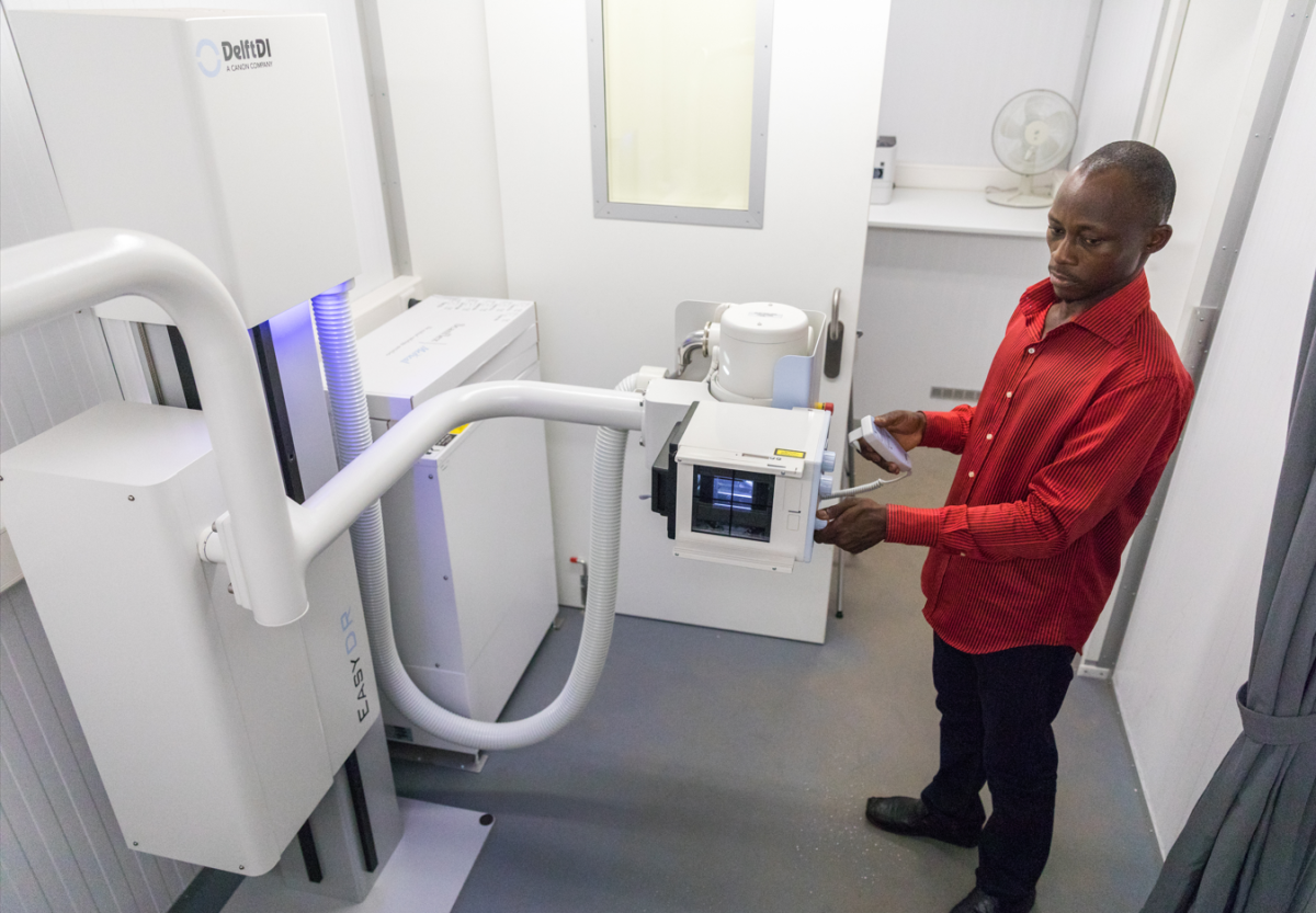EasyDR: Versatile Digital X-ray Machine - Delft Imaging